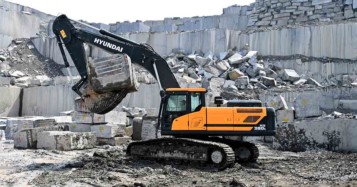 Crawler Mining Excavator Manufacturers | HD Hyundai CE India
